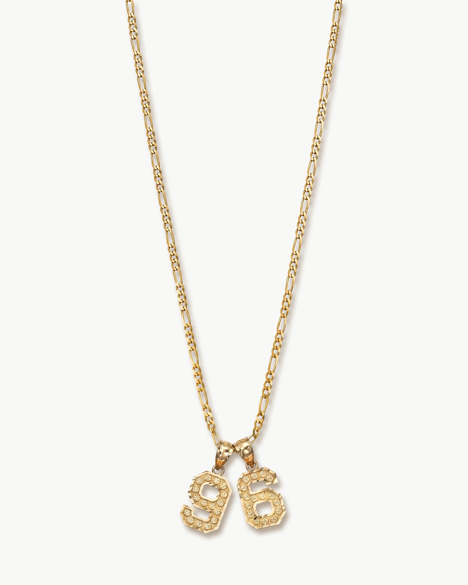 THE MULTI NUMBER NECKLACE – ÖUGIE